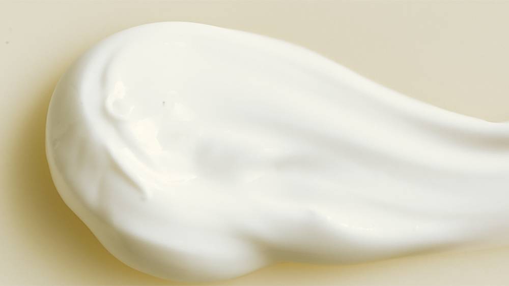 Milk, oil, balm, cream: which galenic form should you choose?